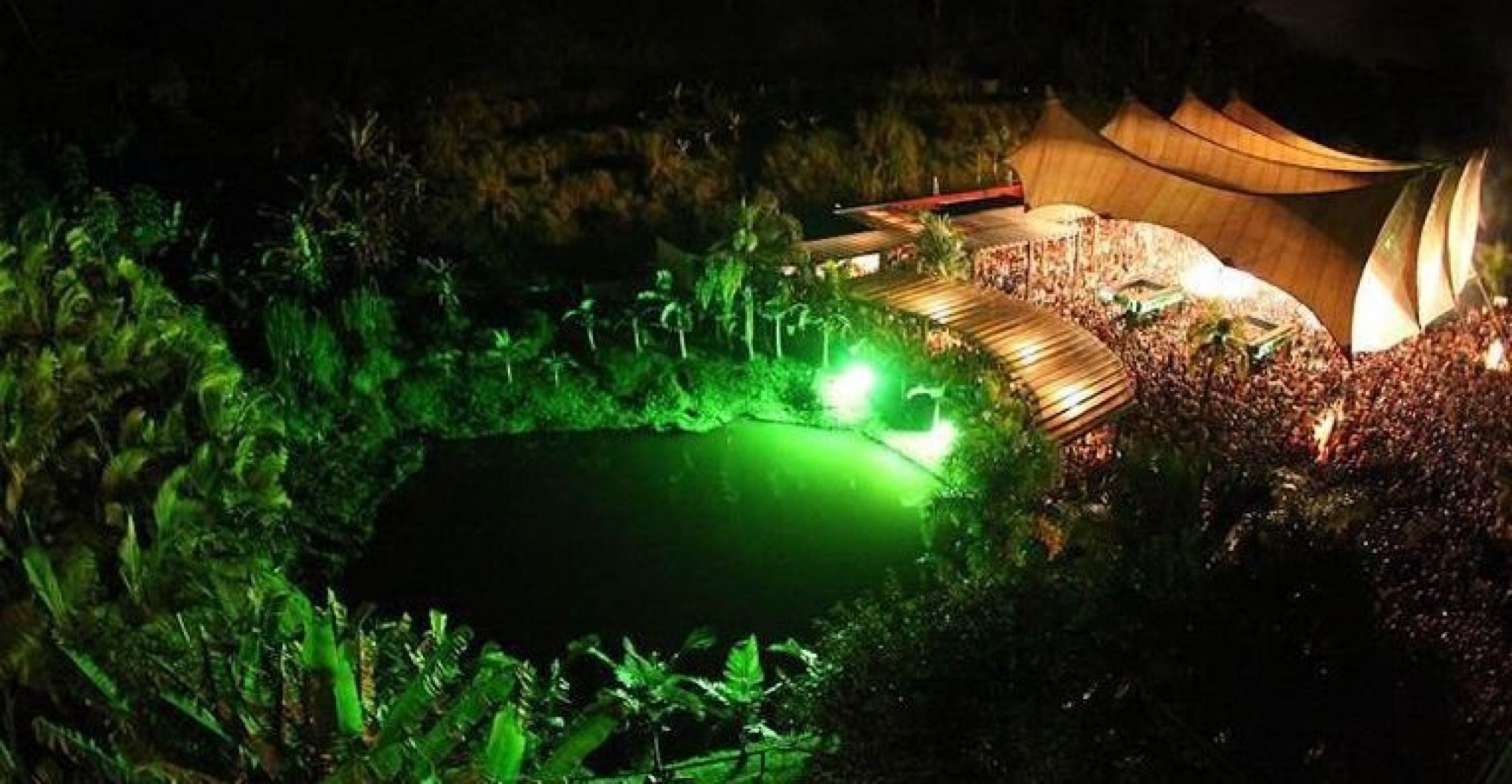 Las 9 mejores discotecas con piscina | Discotequeros.com 【2026】